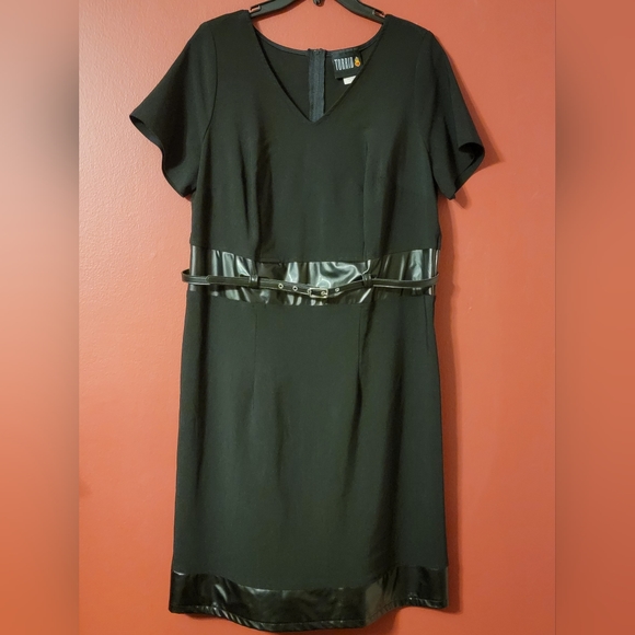 torrid | Dresses | 4 Plus Vintage Torrid Flame Logo Grown Up Goth Dress ...